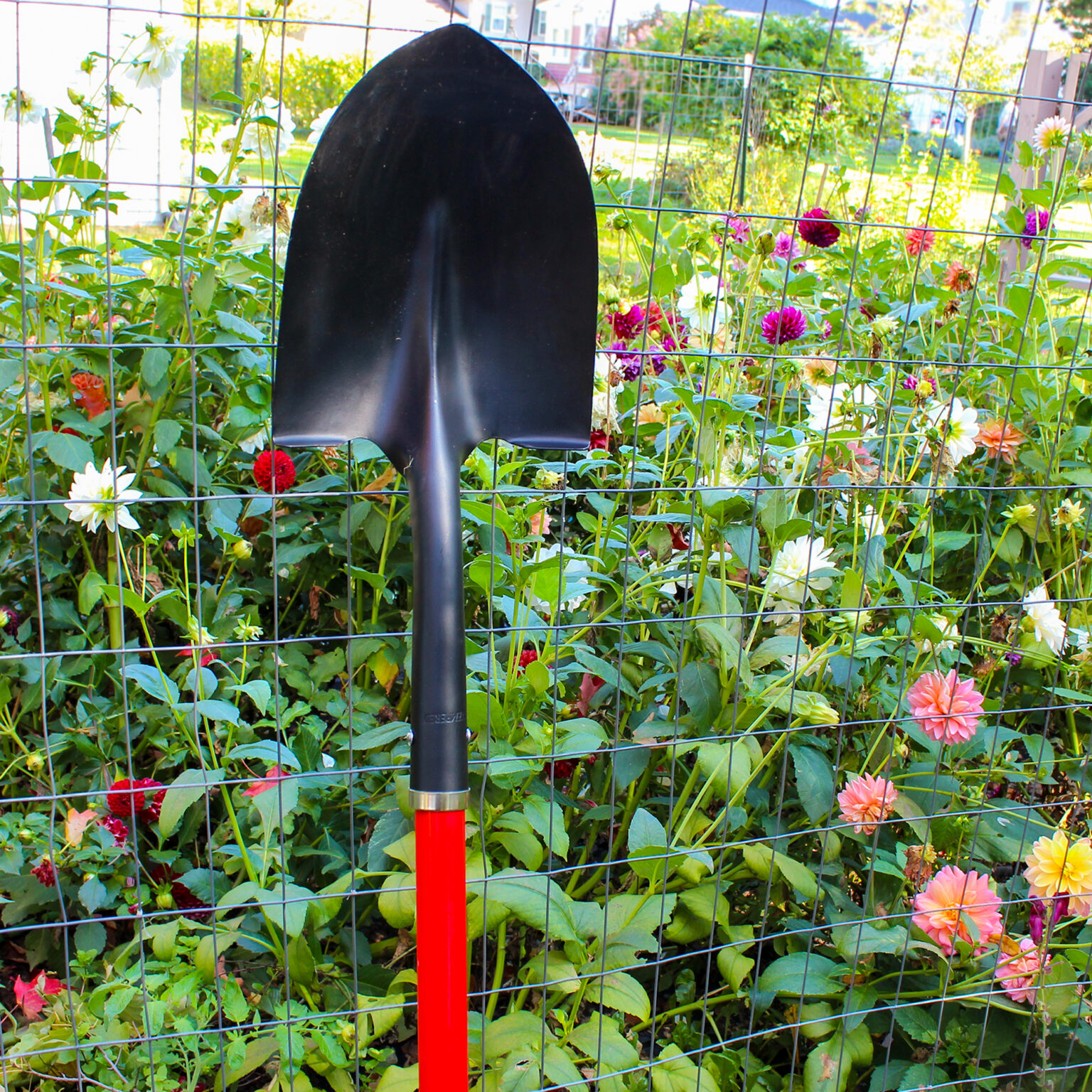 Fiberglass Round Point Shovel – Emsco Group