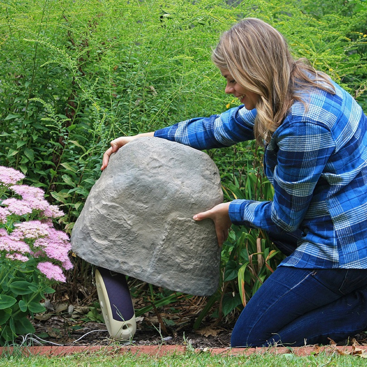 Medium Landscape Rock – Emsco Group