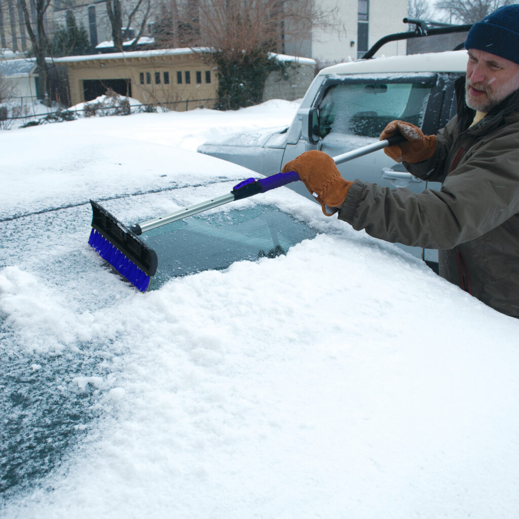 48″ Telescoping Snowbrush – Emsco Group