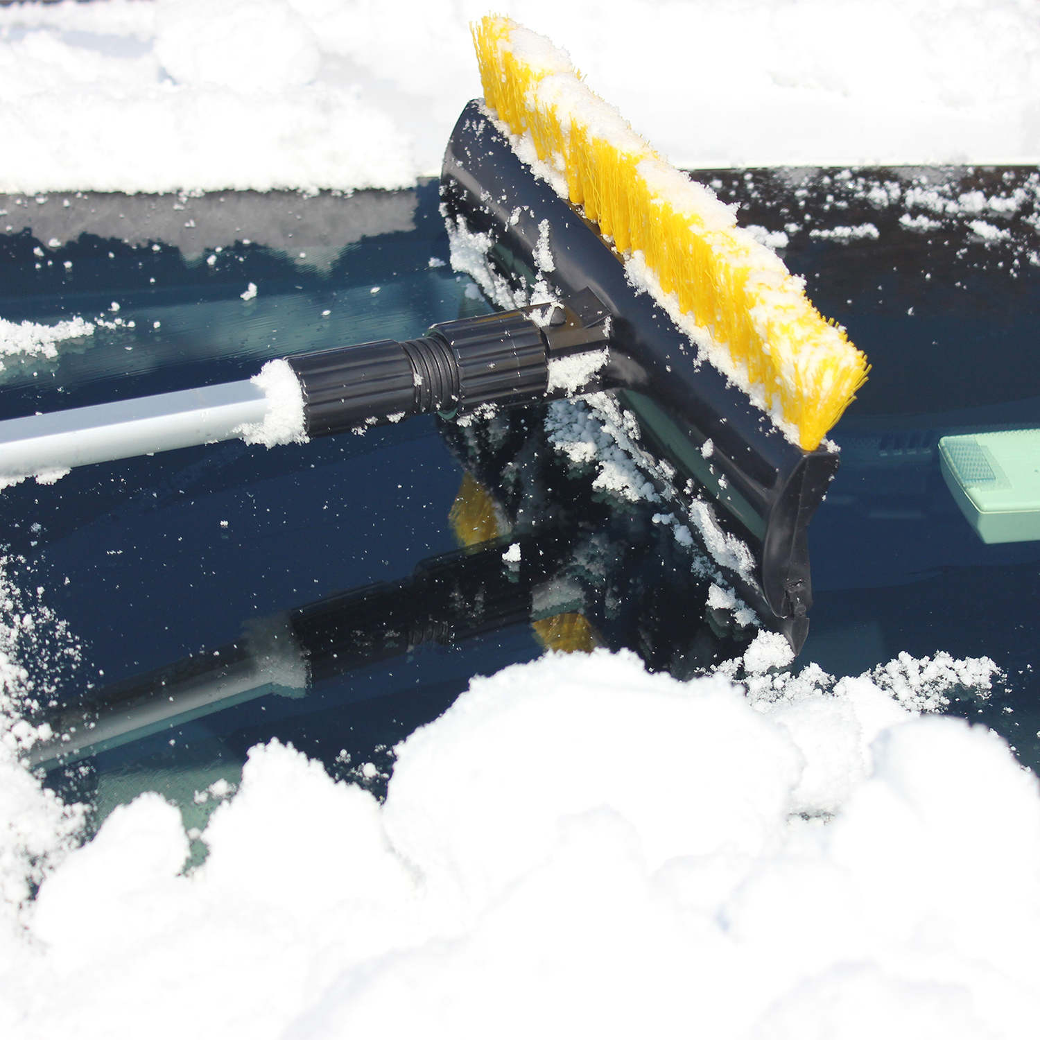 45″ Telescoping Snowbroom and Ice Scraper – Emsco Group