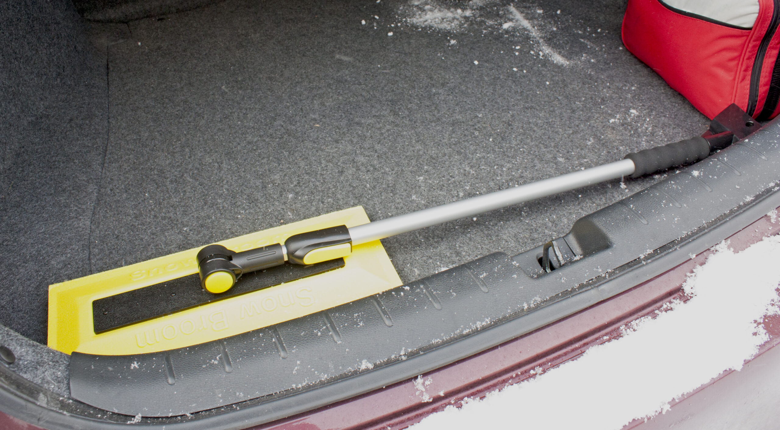 52″ Telescoping Snowbroom – Emsco Group