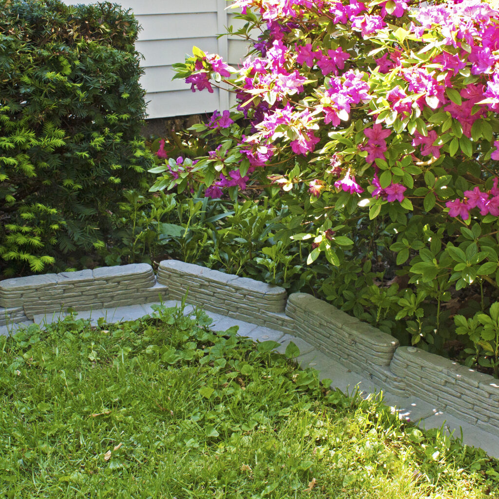 Bedrocks Trim-Free Edging – Emsco Group